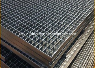 China High Quality 30x3 Galvanized Combined Catwalk Steel Grating Plate supplier
