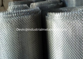 China Wear Resisting Hot Dipped Galvanized Ss Wire Cloth For Machine Making supplier