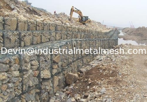 Welded gabions/Gabion stone fence,welded galvanized gabion baskets,welded wire mesh gabions supplier