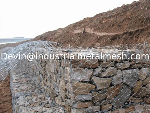 High quality welded wire mesh gabion basket price, square wire mesh gabion wire mesh supplier