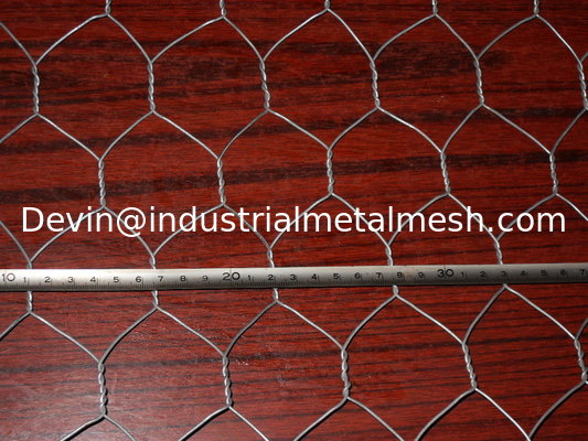 galvanized hexagonal wire mesh/ rabbit wire / PVC coated chicken fence supplier