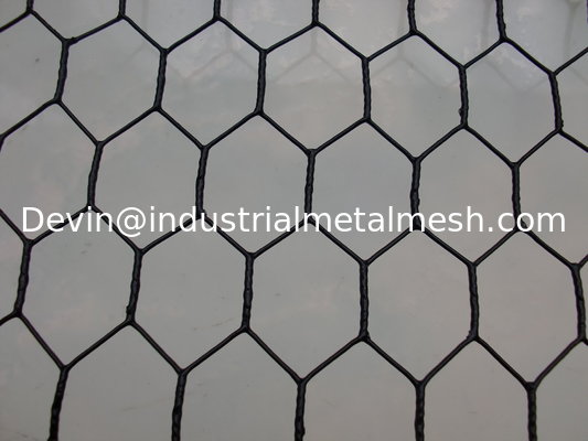 PVC Coated wire woven hexagonal mesh poultry netting chicken wire fencing supplier