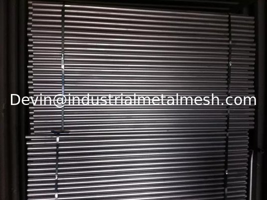 AS 4687 standard 2400x2100mm temporary fence panels with concrete filled plastic feet and clamps for Australia supplier