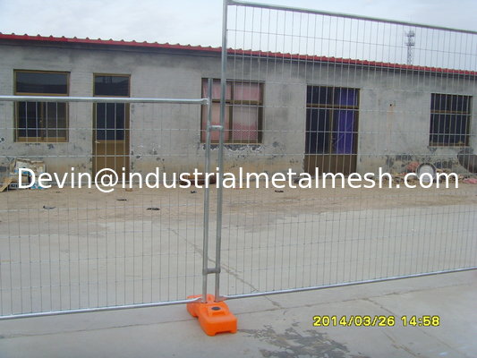 Australian Standard AS 4687-2007 2.4x2.1m hot dipped galvanize temporary fence with plastic feet and clamp for Australia supplier