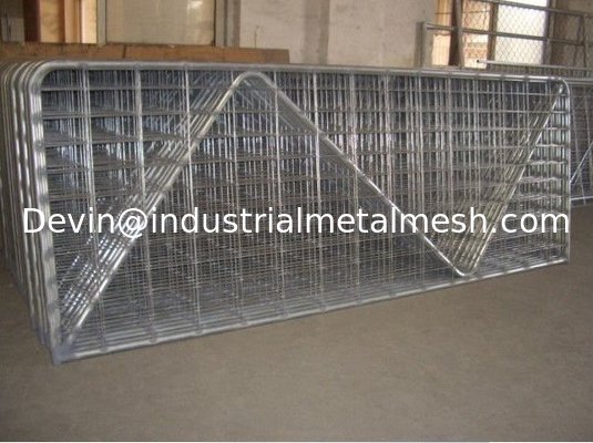 Temporary Construction Galvanized Pvc Coated Chain Link Fence Prices supplier