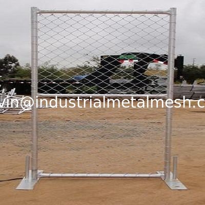 AS 4687 standard 2400x2100mm temporary fencing with concrete block and clamps for Canada supplier