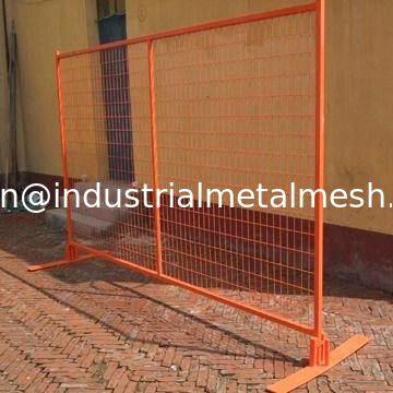 AS 4687 standard 2400x2100mm temporary fence panels with concrete block and clamps for New Zealand supplier