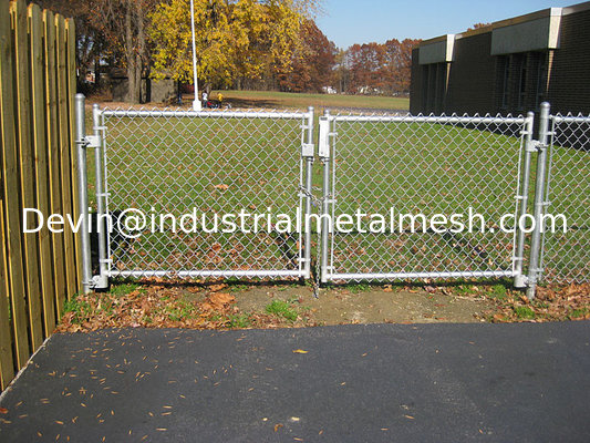 Various Size 9gauge steel wire PVC Chain Link fence roll for Football Field Fence supplier