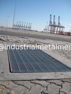 High quality step steel grating price , step steel grating price for driveway drainage grates supplier