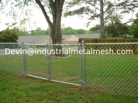 ASTM A- 392 hot dipped galvanized chain linked fence FOR SPORTS FIELD supplier