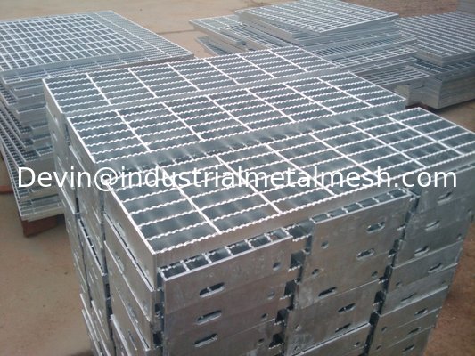 Factory Price Hot Dipped Galvanized Low Carbon Steel Grating For Sale supplier