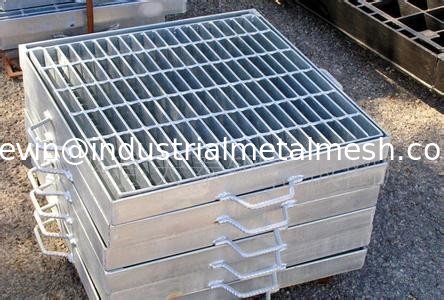 Hot Dipped Galvanized Serrated Steel Grating construction building materials steel grating supplier