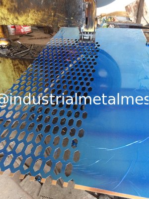 Customize 201 304 316L stainless steel perforated sheet CE,TUV certificate supplier
