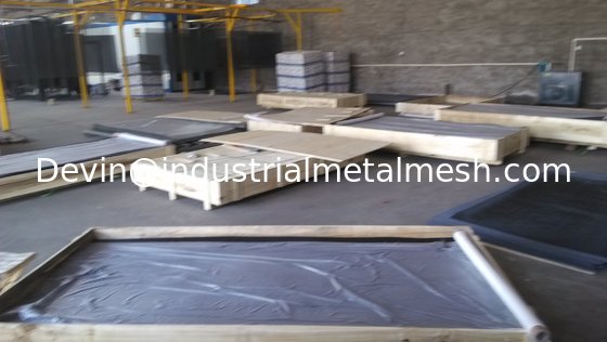 Superior 11mesh*0.9mm grey color door window screens for newzeland market supplier