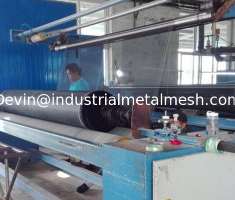 Anti-mouse 20*20mesh charcoal fiberglass insect screening for door & window screen supplier