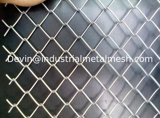 PVC coated /Hot dipped galvanized chain link fence supplier