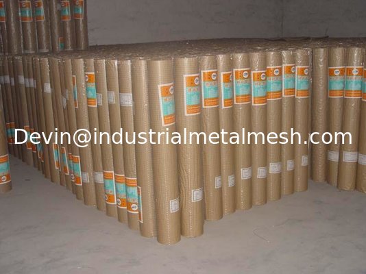 High Quality galvanized Welded wire mesh /rabbit cage factory supplier