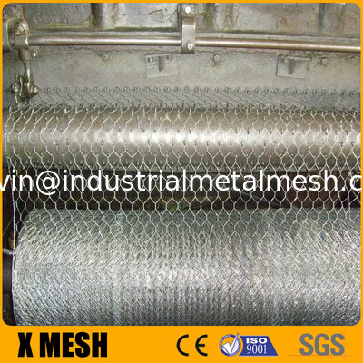 Mesh Wire Roll Cloth 21 Gauge Steel 8 Feet Long 36 Inch Height 2 Inch Hexagonal Mesh supplier