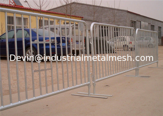 Galvanized Steel Road Fencing Crowd control barrier ,portable fence,traffic barrier temporary fence barricade supplier