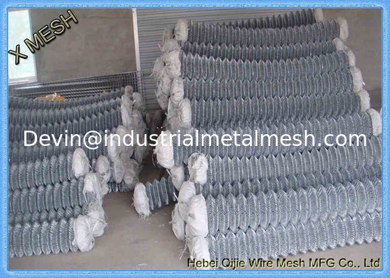 PVC Coated Galvanized Diamond Chain Link Wire Mesh Fence Fabric 4 Foot Height supplier