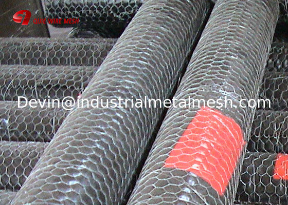 1/2"x22 gauge Galvanized Small Hole Hexagonal Chicken Wire Mesh poultry Fence supplier