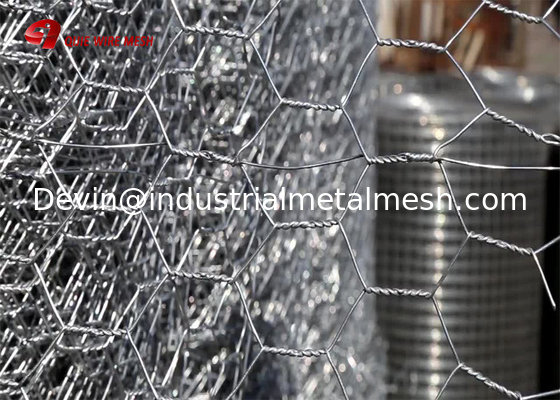 1/2"x22 gauge Galvanized Small Hole Hexagonal Chicken Wire Mesh poultry Fence supplier