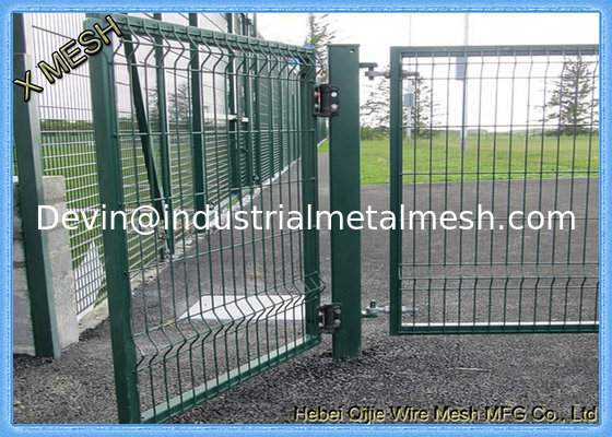 Powder Coated 3D Curved Welded Wire Mesh Garden Fence supplier