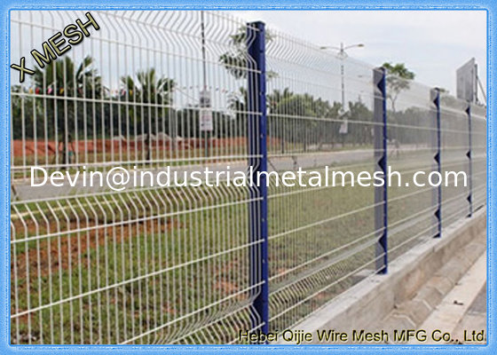 Powder Coated 3D Curved Welded Wire Mesh Garden Fence supplier