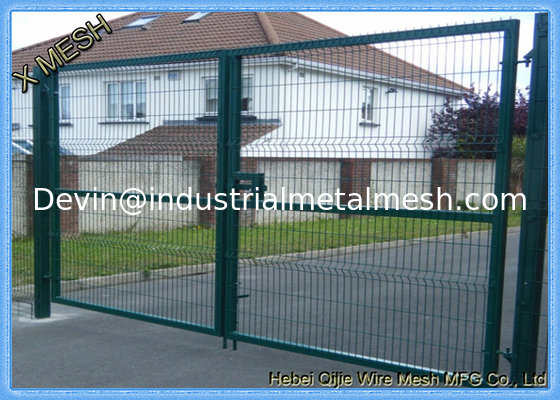 Welded 3D Security Fence With Reinforcing Fold For Farm Fencing supplier