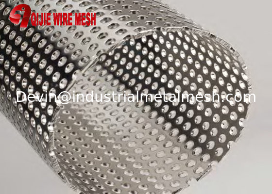1.22x2.44m oval hole galvanized perforated metal sheet for Eastern Europe supplier