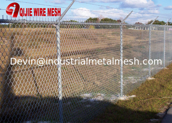 Hot Sale 6'x10' Vinyl Coated Diamond Chain Link Mesh Fence supplier