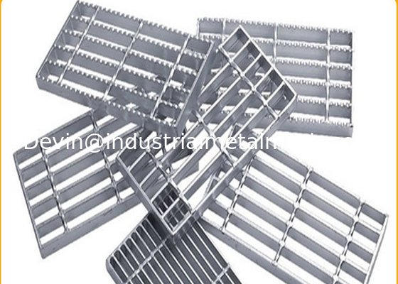 Outdoor Grate Sidewalk Drainage Grating Cover Plate Catwalk Steel Grating supplier