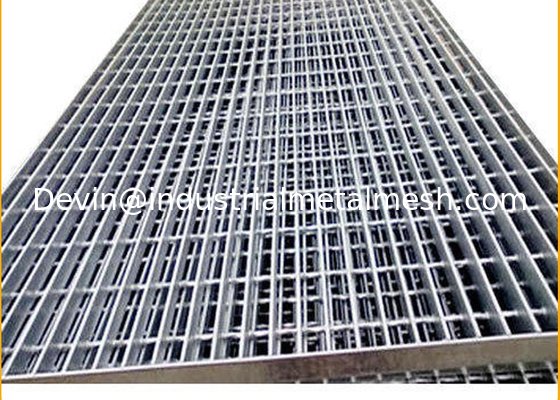Factory Direct Sale Hot Dip Galvanized Steel Grating Weight 30x3 Galvanized Steel Grating supplier