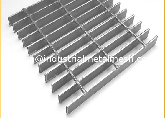 Factory Direct Sale Hot Dip Galvanized Steel Grating Weight 30x3 Galvanized Steel Grating supplier