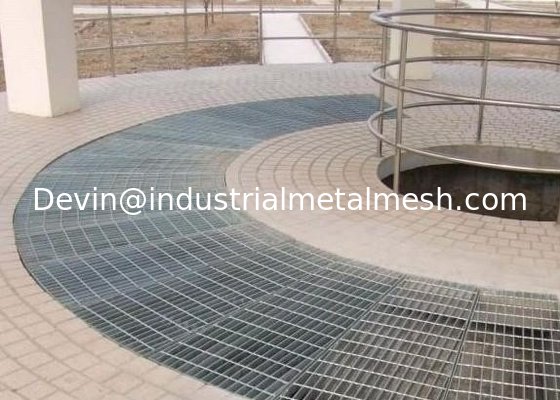 Galvanized Steel Grating For Metal Building Materials 30x3,32x5 Galvanized Steel Grate/Grating supplier