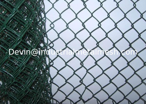 China 9 Gauge Galvanized/Pvc Coated Black Chain Link Fence Manufacturers supplier
