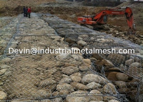 China Manufacturer Welded Mesh Gabion Baskets supplier