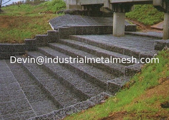 China Manufacturer Welded Mesh Gabion Baskets supplier
