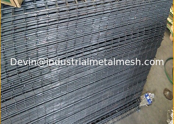 Galvanized Rabbit Cage Wire Galvanized Welded Wire Mesh supplier