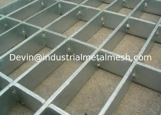 Metal Building Materials Hot Dipped 32 X 5mm Galvanized Steel Grating supplier