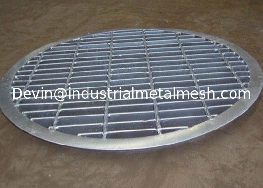 Projects Used Hot Dipped Galvanized Steel Gratings / Steel Stair Landing supplier