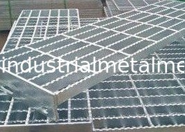 Swage Locked Welded Steel Grating For Sewage, Ditch And Drainage Covering supplier
