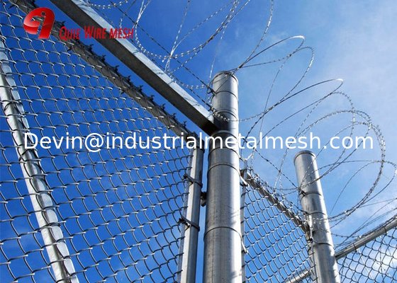 3.0mm Galvanized Chain Link Fence In Good Price Wholesale Low Price Chain Link Fence supplier