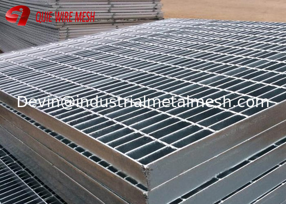 Hot Dip Galvanized Steel Grati/ Good Stainless Steel Grating Price For Building Drainage Channel Stainless Steel Grating supplier