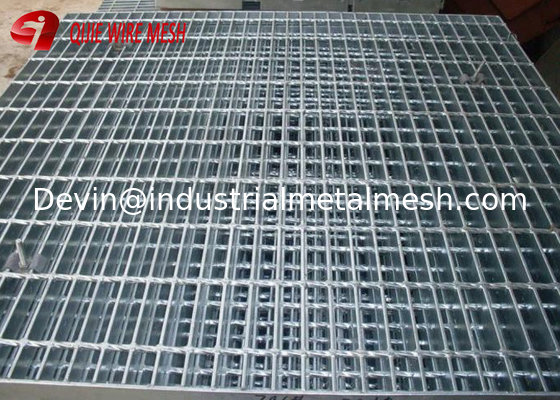 Hot Dip Galvanized Steel Grati/ Good Stainless Steel Grating Price For Building Drainage Channel Stainless Steel Grating supplier