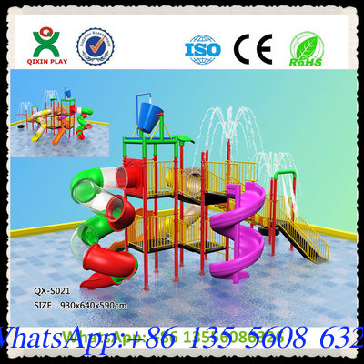 Family Kids Water Play Park Structure/Small Water Park For Home Use supplier