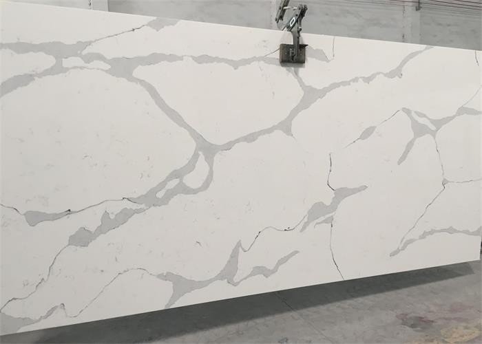 Durability 93% Engineered Quartz Stone Curb Caps Use Calacatta Grey