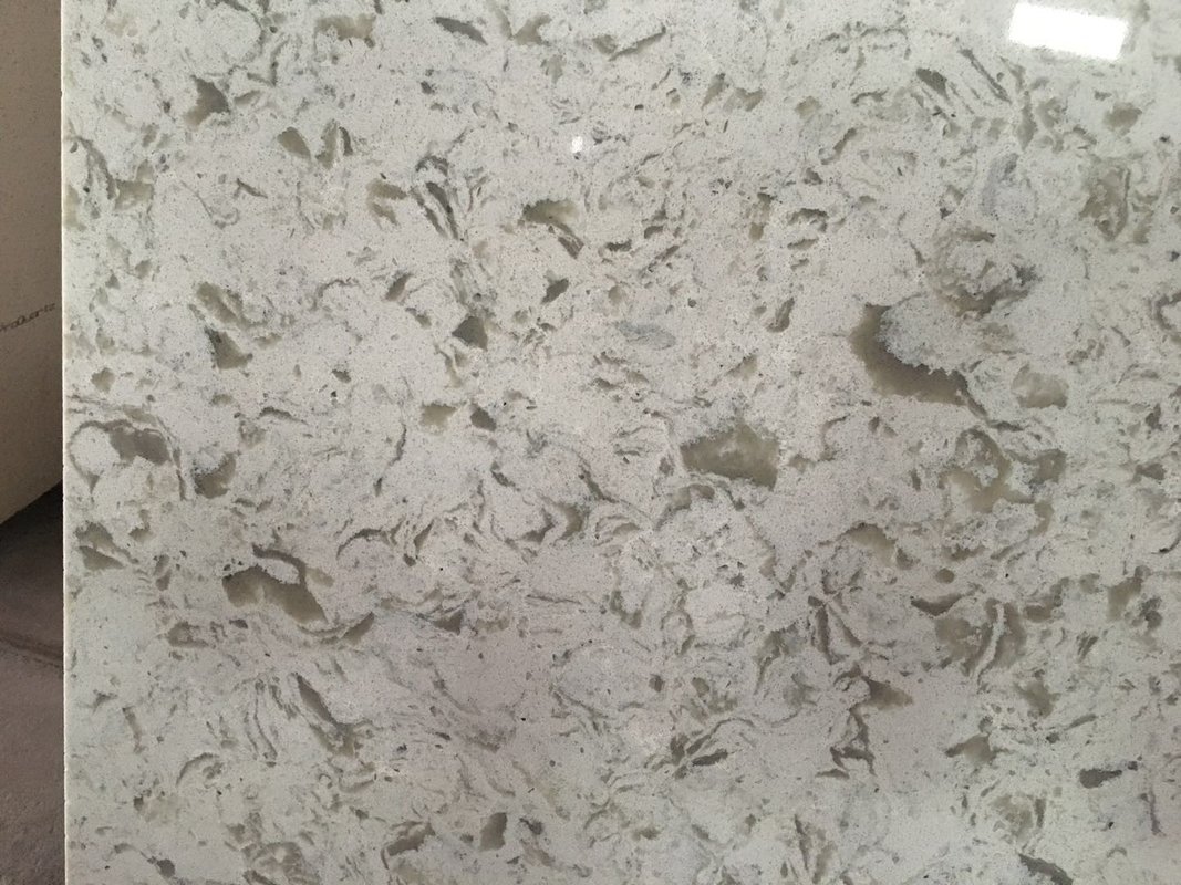 US Market Top Sale Engineered Quartz Stone For Countertops / Vanity Tops 126''x63'' Slabs