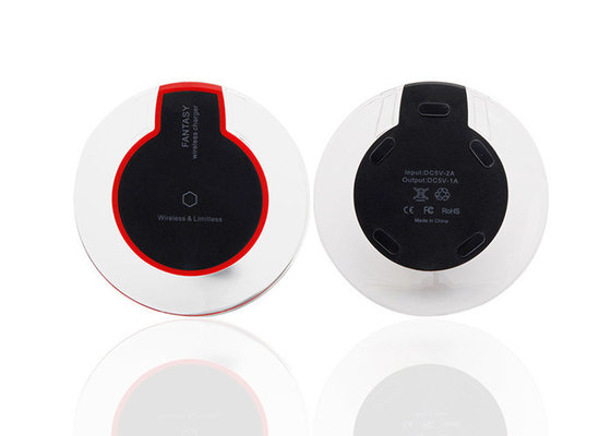 Plastic Material QI Wireless Power Bank / QI Wireless Portable Charger With LED Light