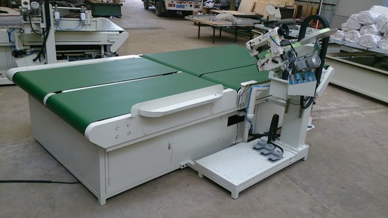 WB-4A Automatically Flipping Mattress Tape Edge Machine